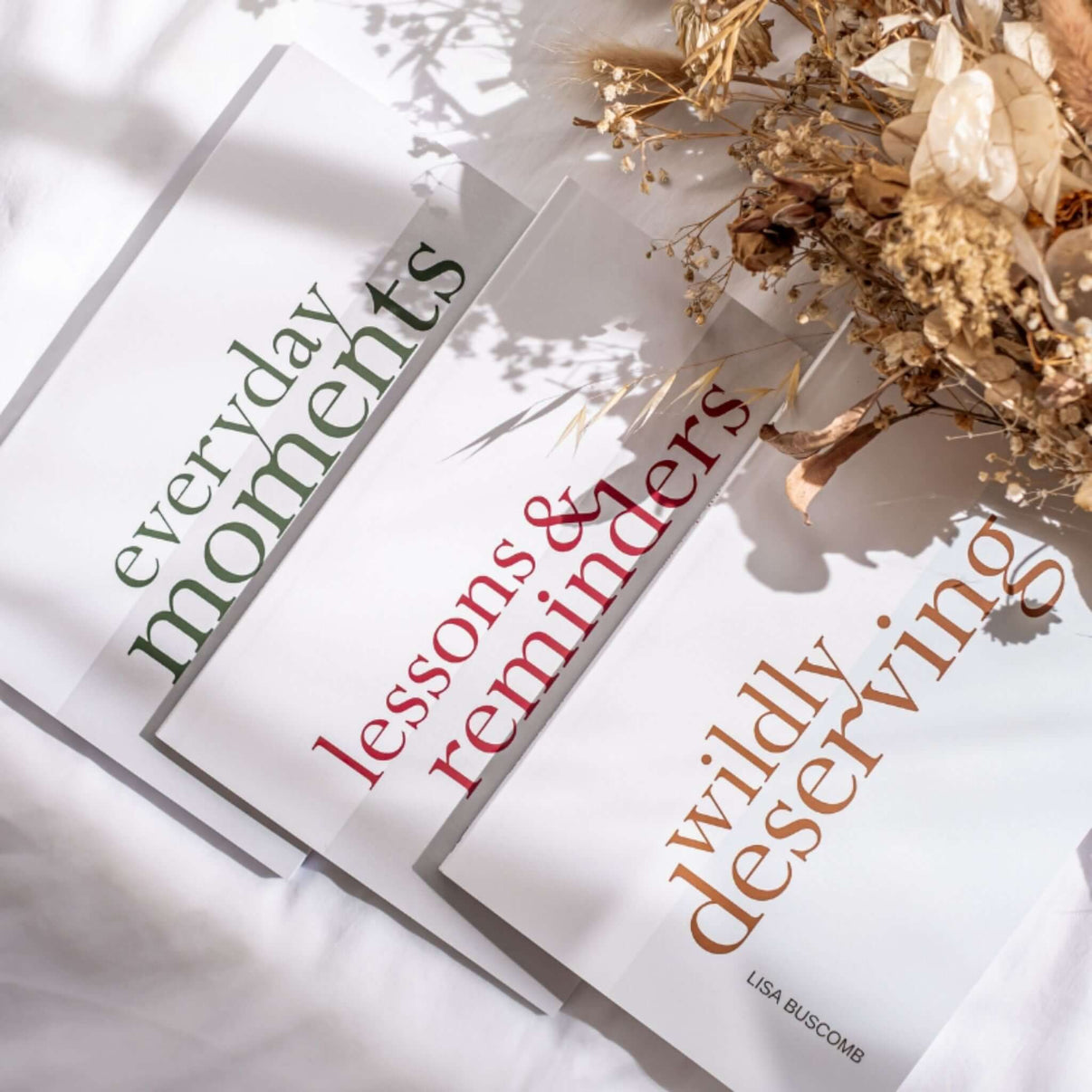 EVERYDAY MOMENTS by Lisa Buscomb – Lisa Buscomb